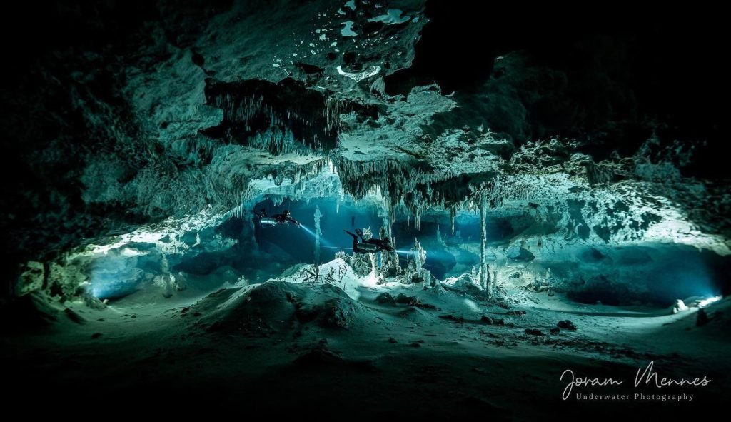 TDI Full Cave Course For Diver- DeepDiveMexico